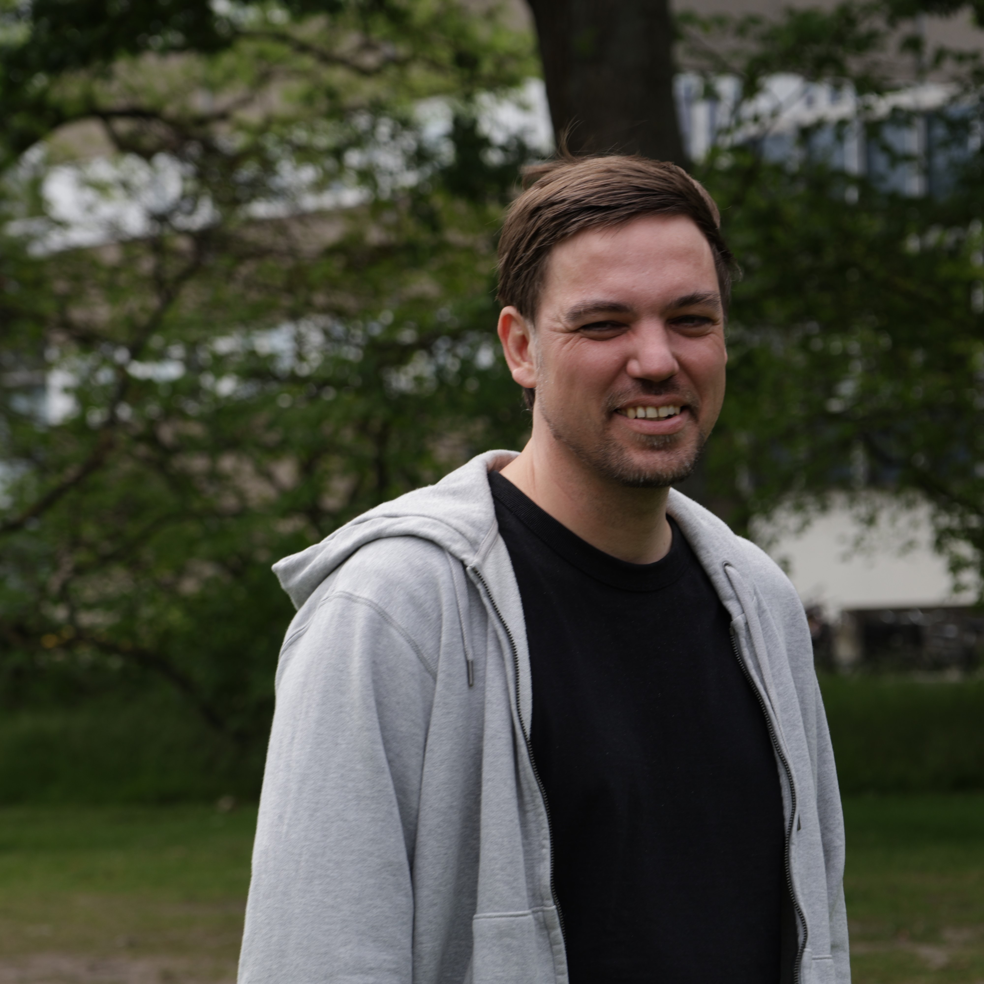 People – Morueta-Holme Lab